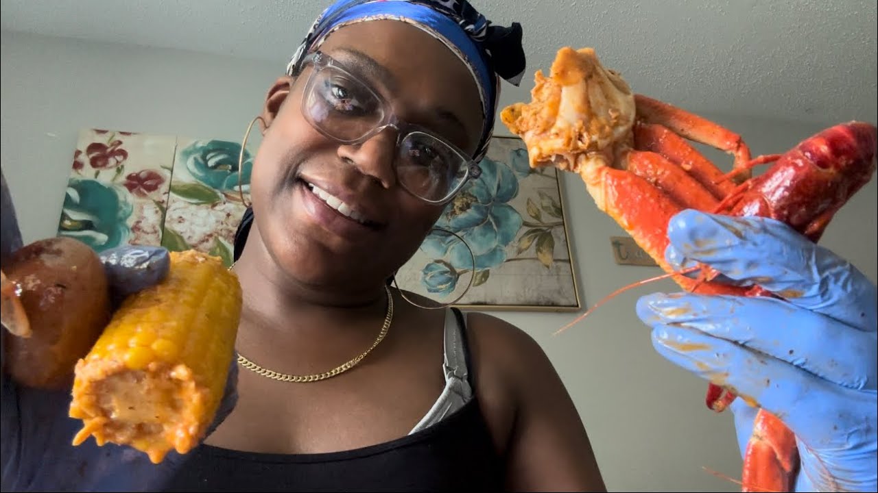 Worst Mukbang Ever| Seafood Boil| Crablegs| Shrimp| Crawfish - YouTube