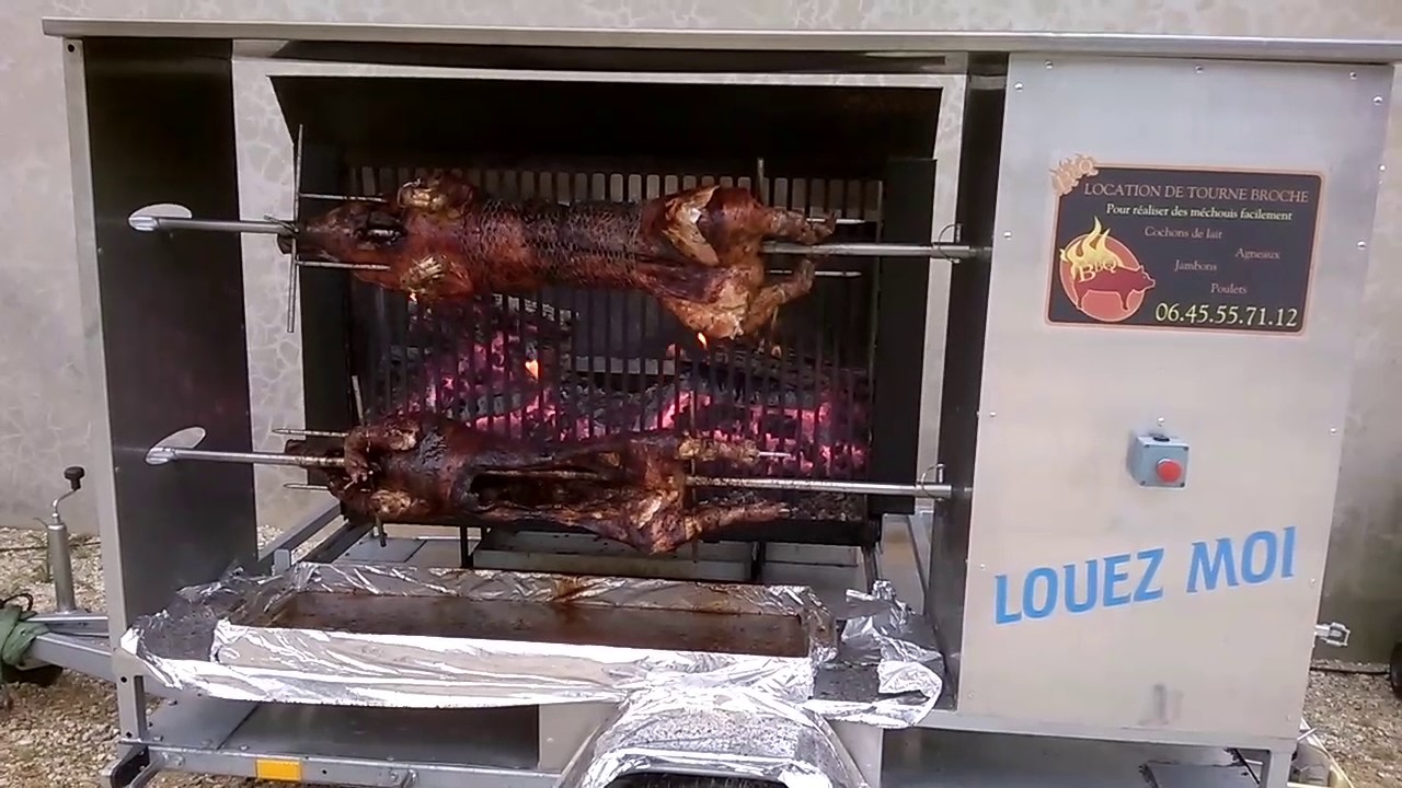 Tourne broches mechoui cochons de lait - YouTube