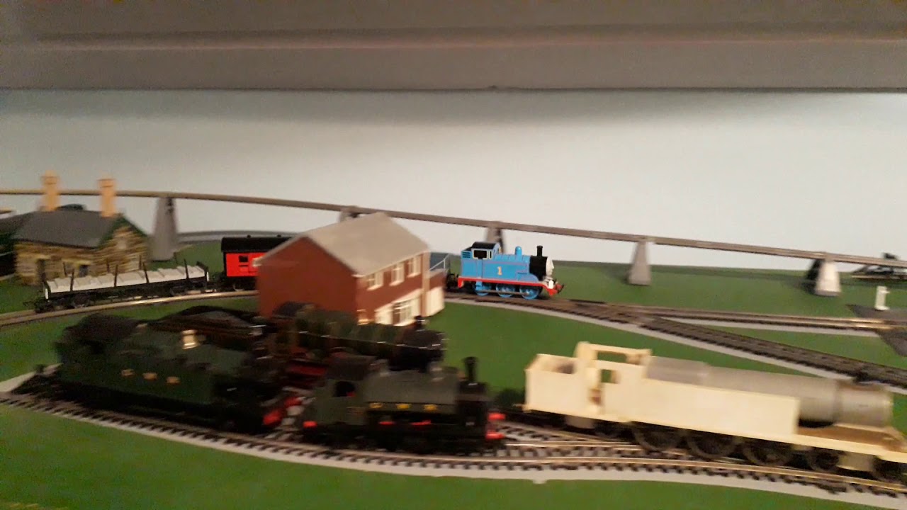 Bachmann Thomas pulling a truck, Mail wagon and flat bed truck - YouTube