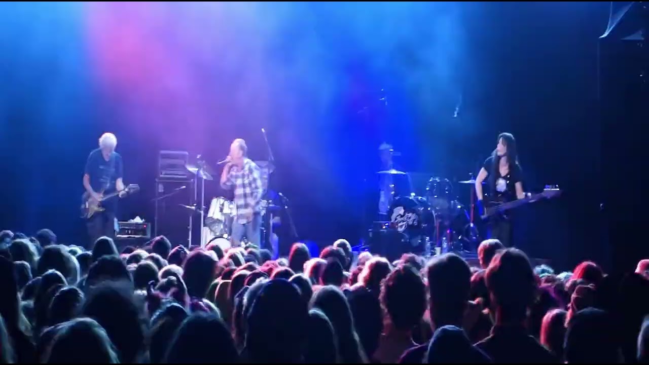 FLIPPER Live at Brooklyn Steel 10/2/2022 "HaHaHa" and "Way Of The World ...