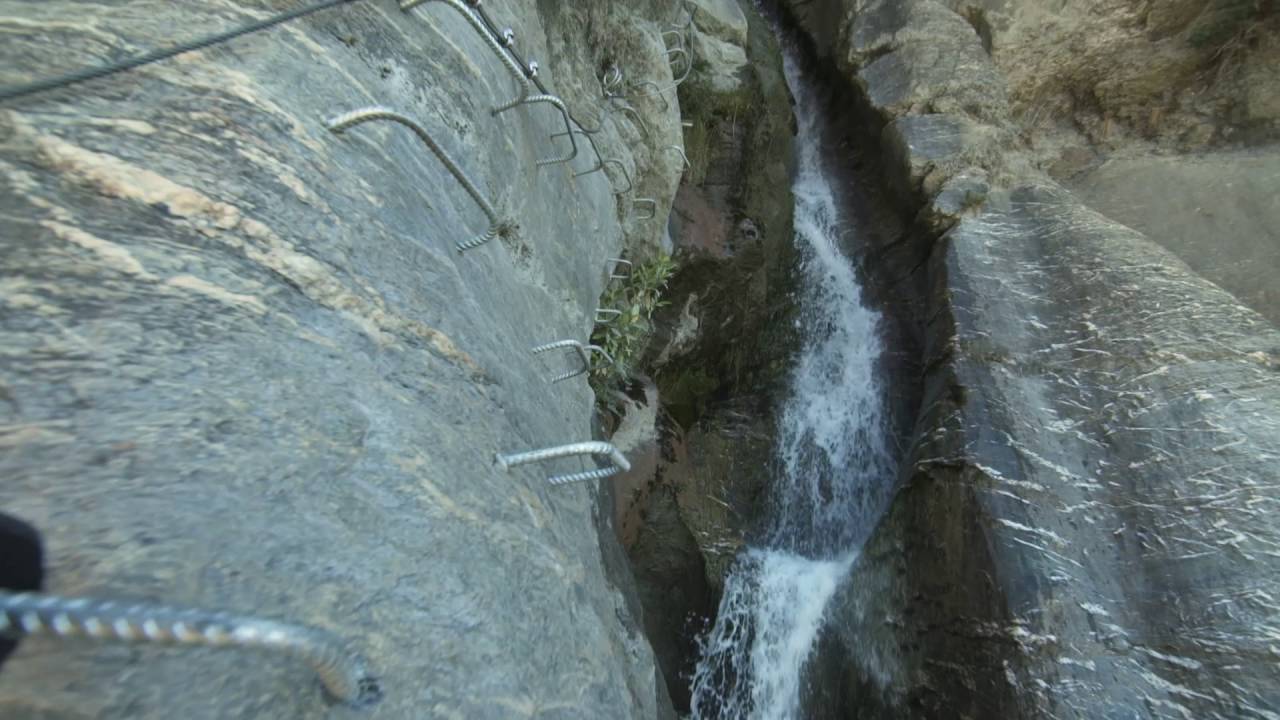 WILDWIRE VIA FERRATA, WANAKA - 2mins - YouTube
