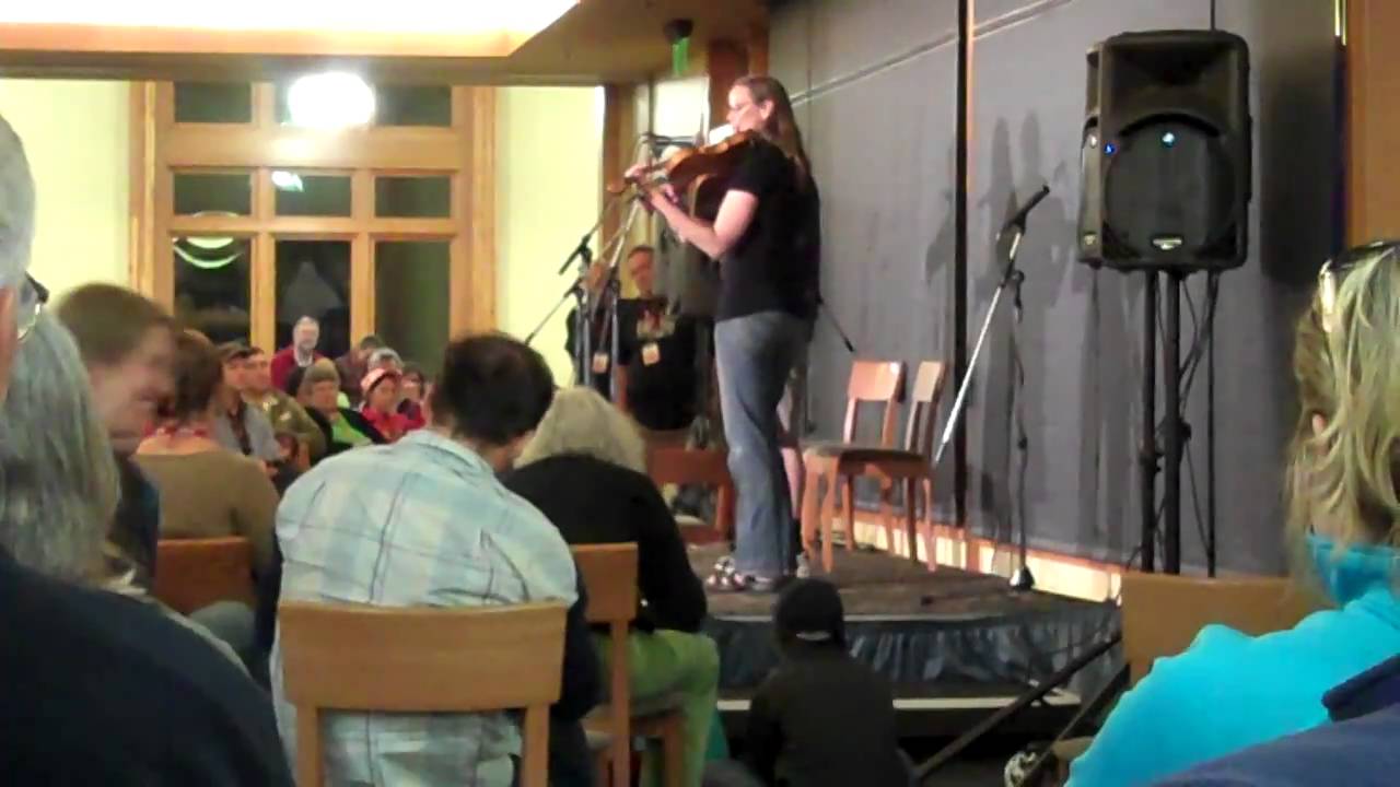 David Kaynor and Betsy Branch fiddle tunes 2010 - YouTube