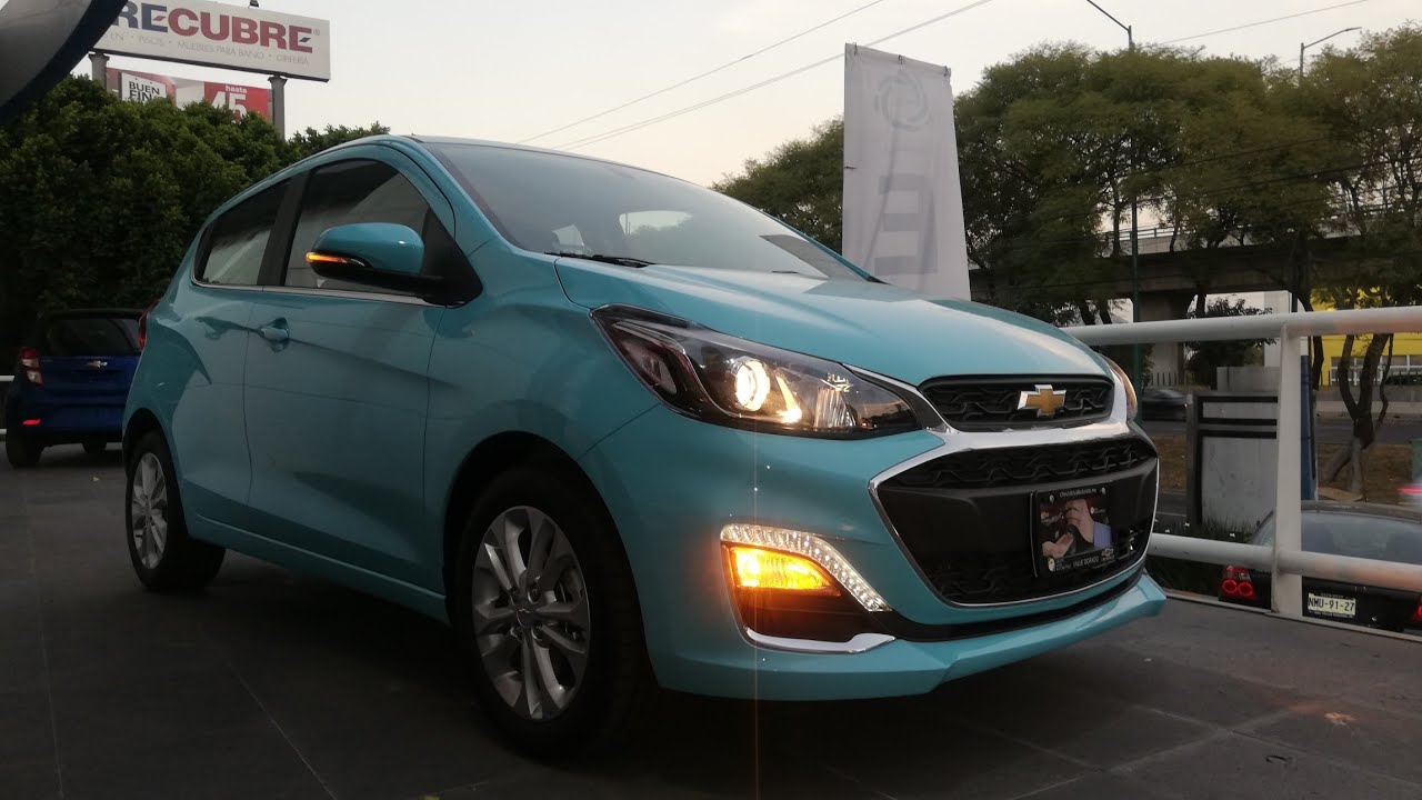 SPARK PREMIER 2021, NUEVO AZUL NORDICO - YouTube