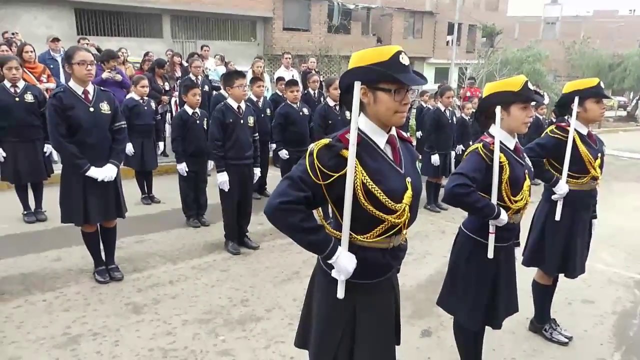 Juramentación de la Brigada Escolar 2017 - 01 - YouTube