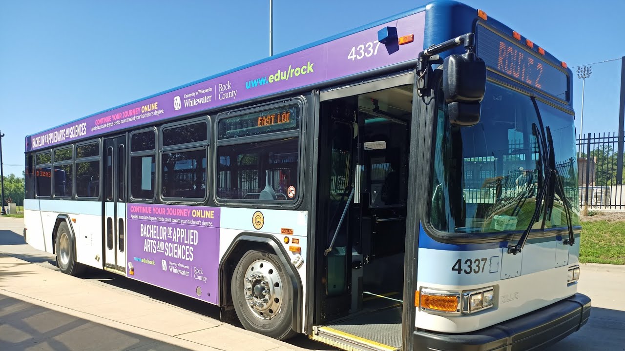 Ride On Beloit Transit System 2007 Gillig Low Floor 35' 4337 On Rt 2 ...
