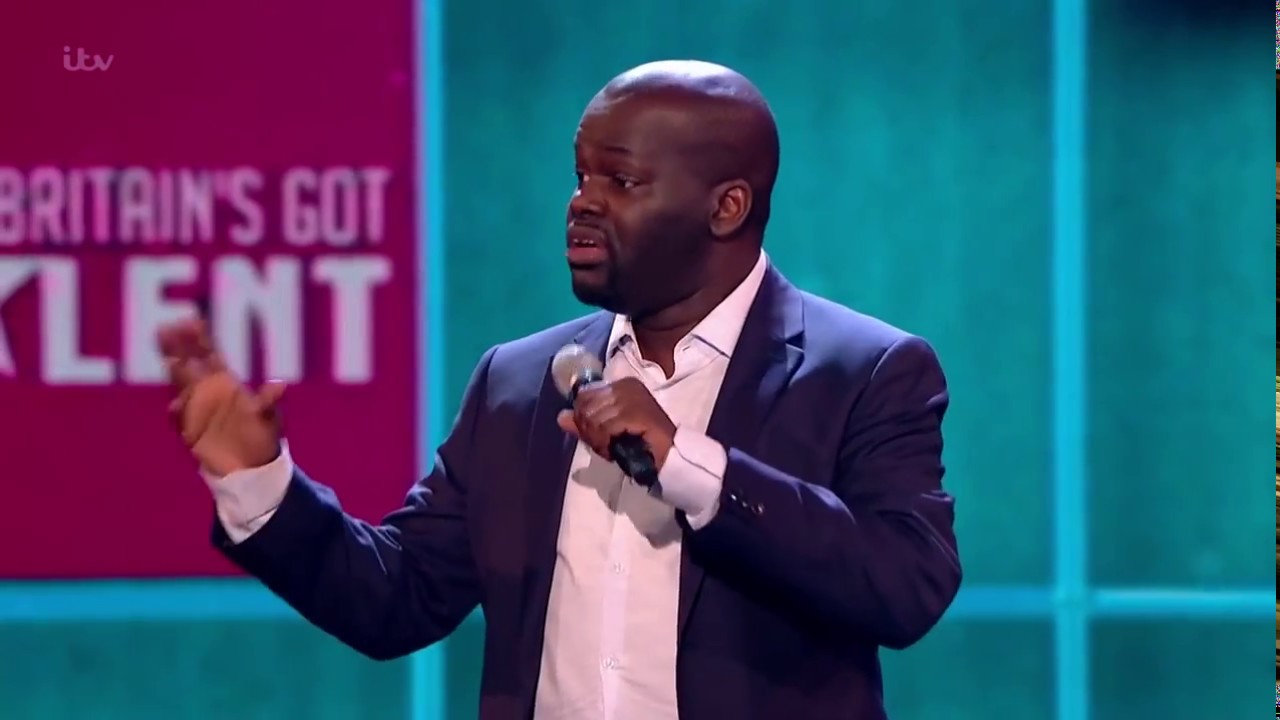 Comedian Makes Judges Can't Stop LAUGHING! - YouTube