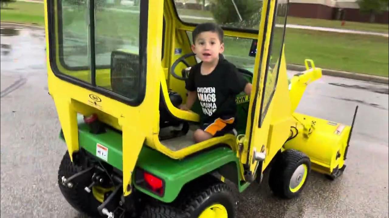 332 John Deere cozy cab part 2 - YouTube