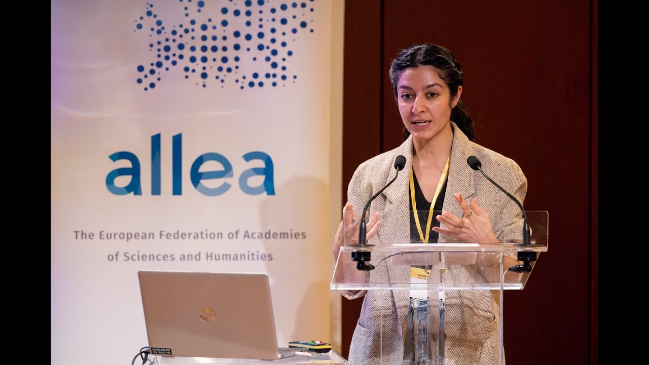 Presentation by Dr Donya Alinejad, Assistant Professor at Utrecht ...