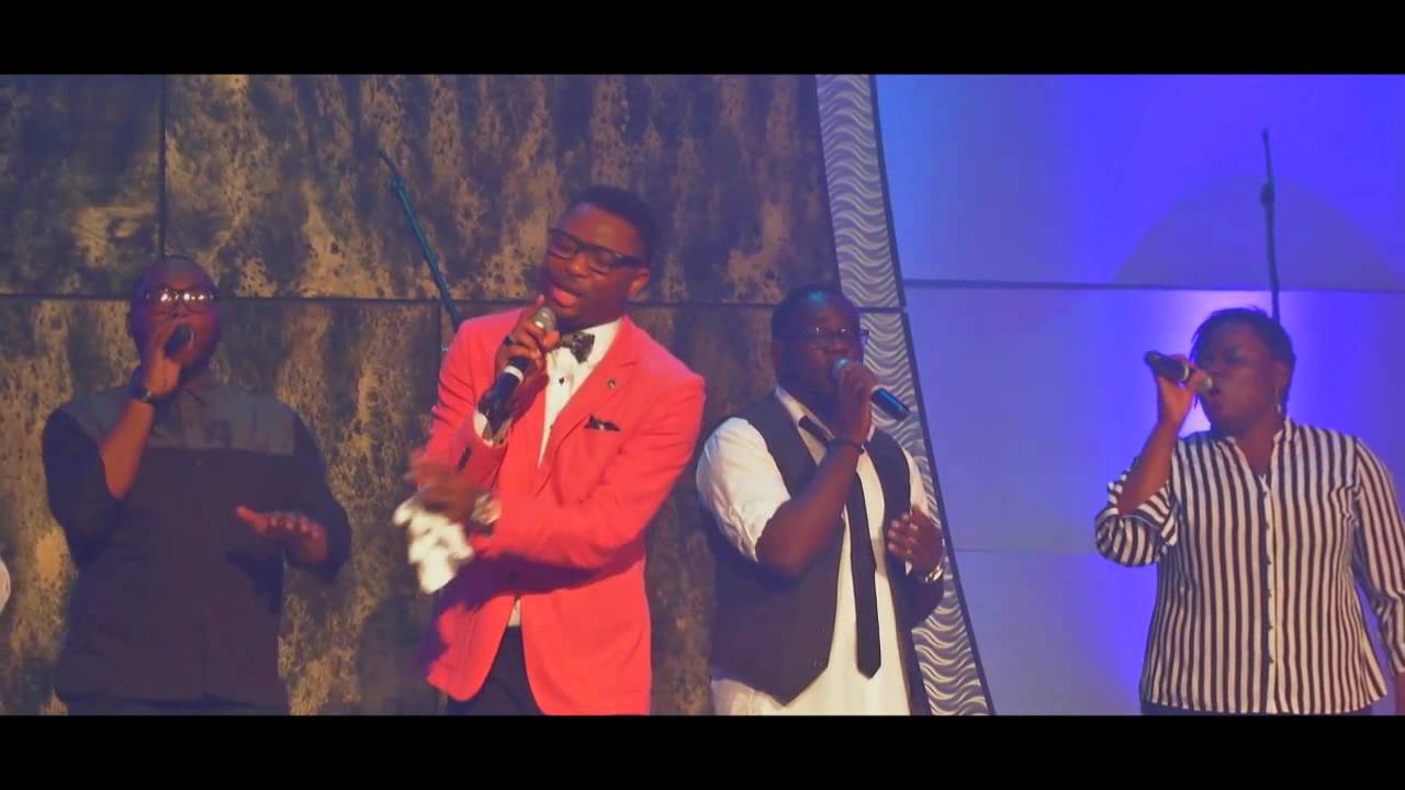 Dee Jones- Closer, Deeper (LIVE) - YouTube