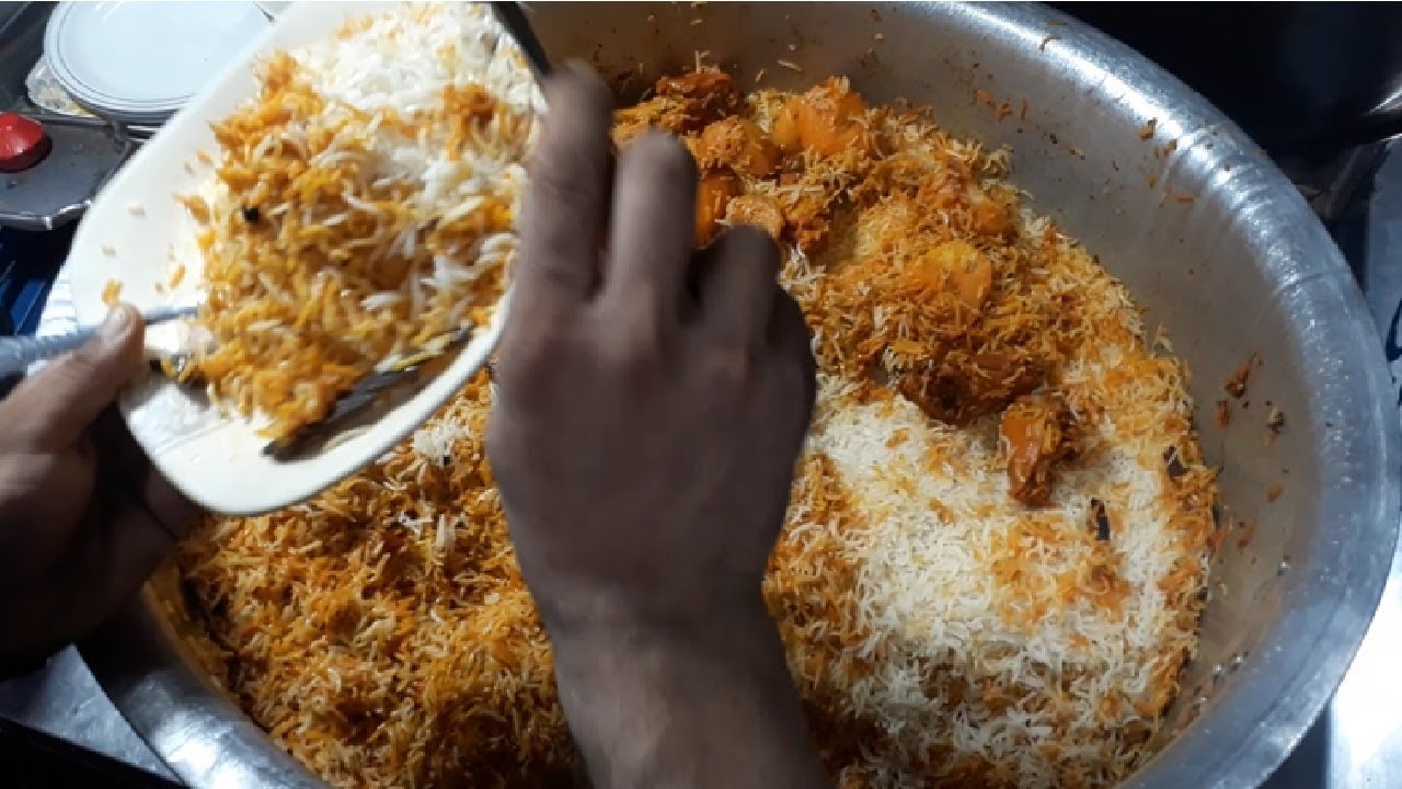 Ghazi Sawera Biryani & Pakwan Centre | People Crazy for Chicken Biryani ...