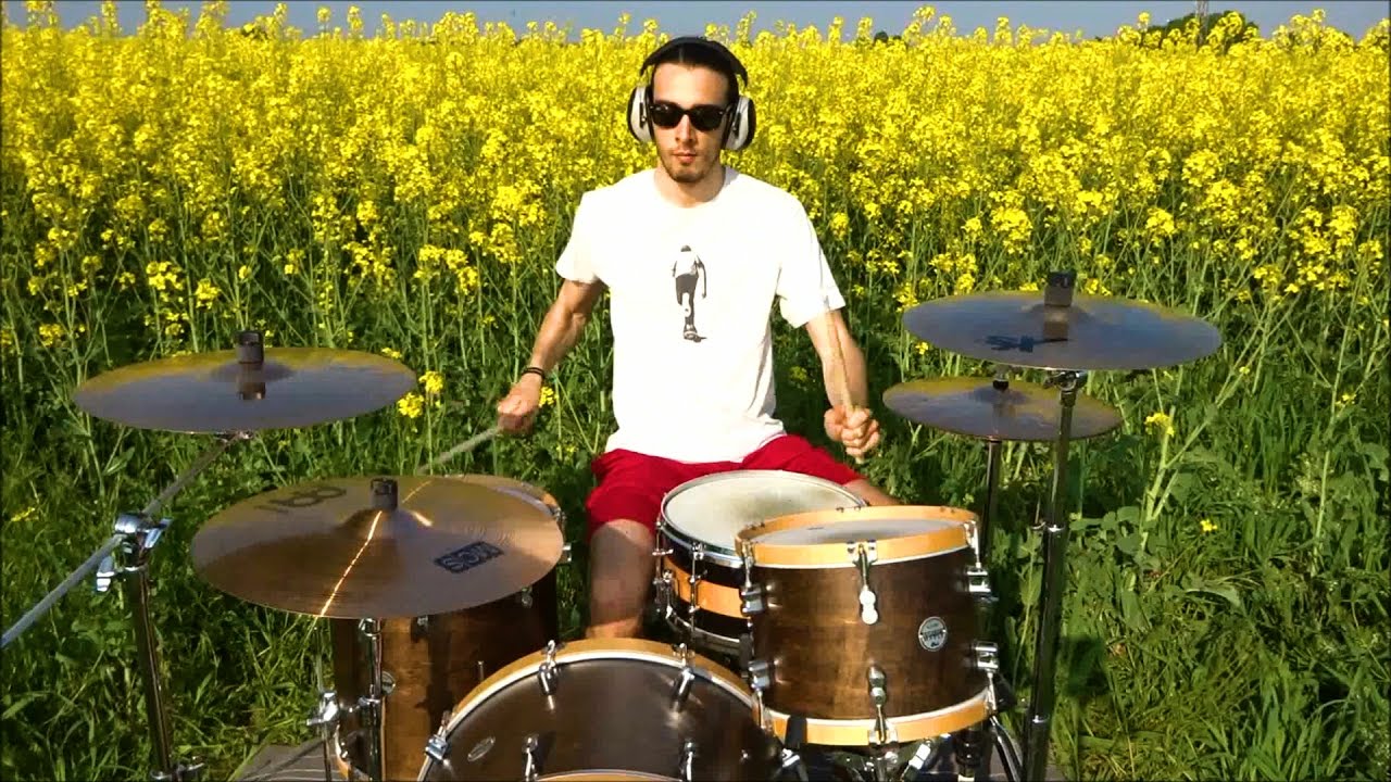 Arctic Monkeys - Brianstorm (Drum Cover) - YouTube