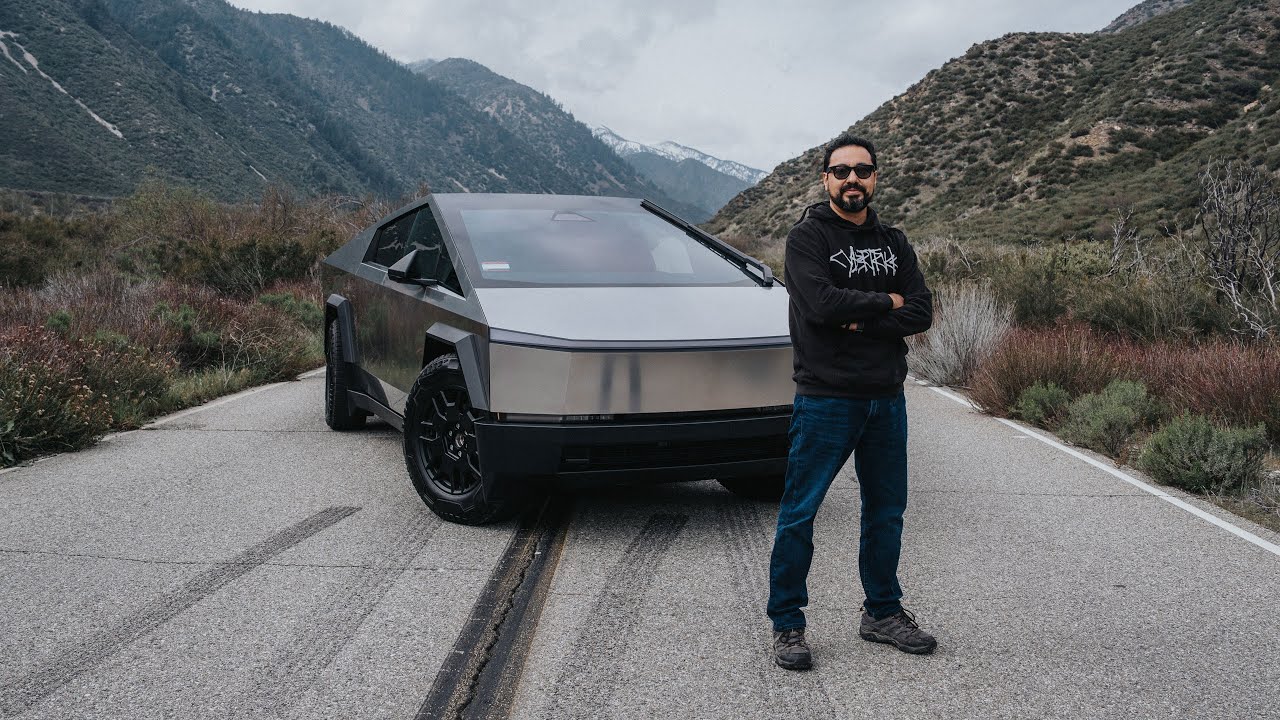 The Best Features of Tesla Cybertruck - YouTube