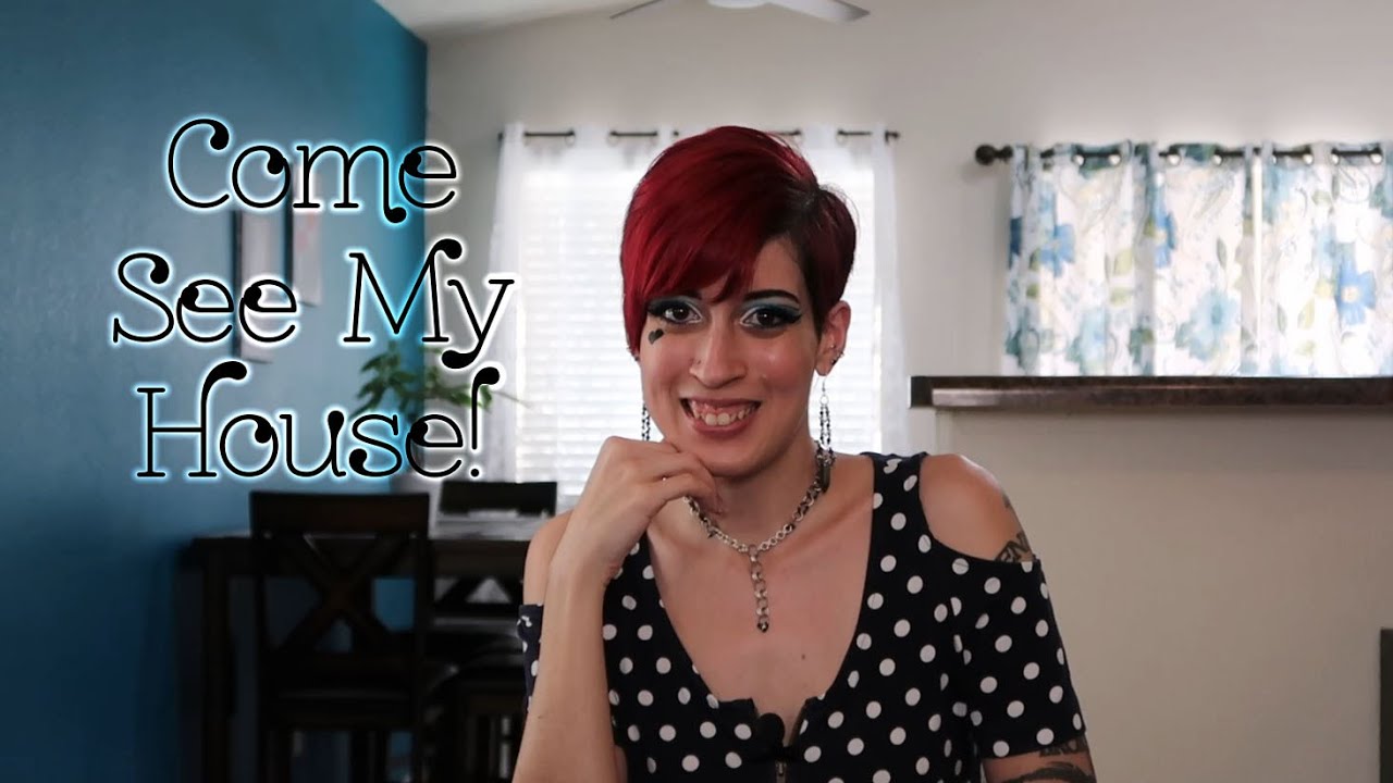 I've lived here for MONTHS... Time to make my house look like HOME ...