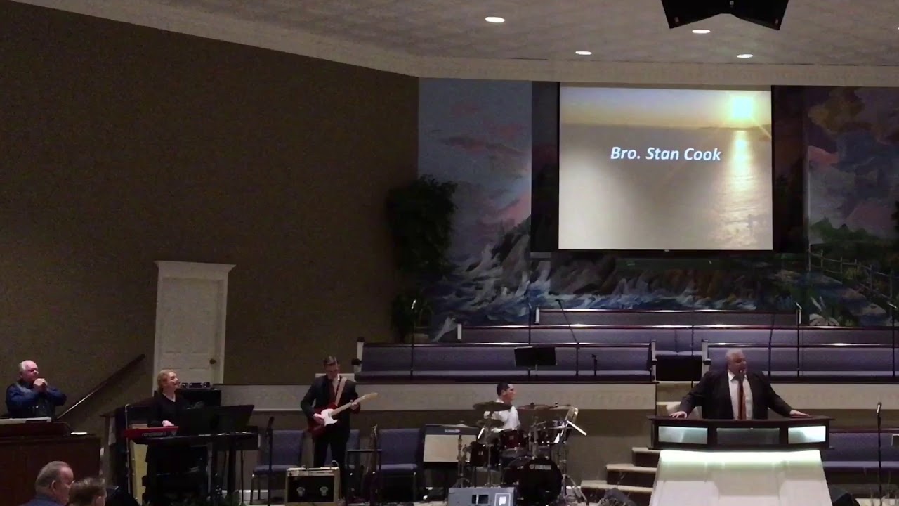 Rev. Stan Cook: Heaven Medley... - YouTube