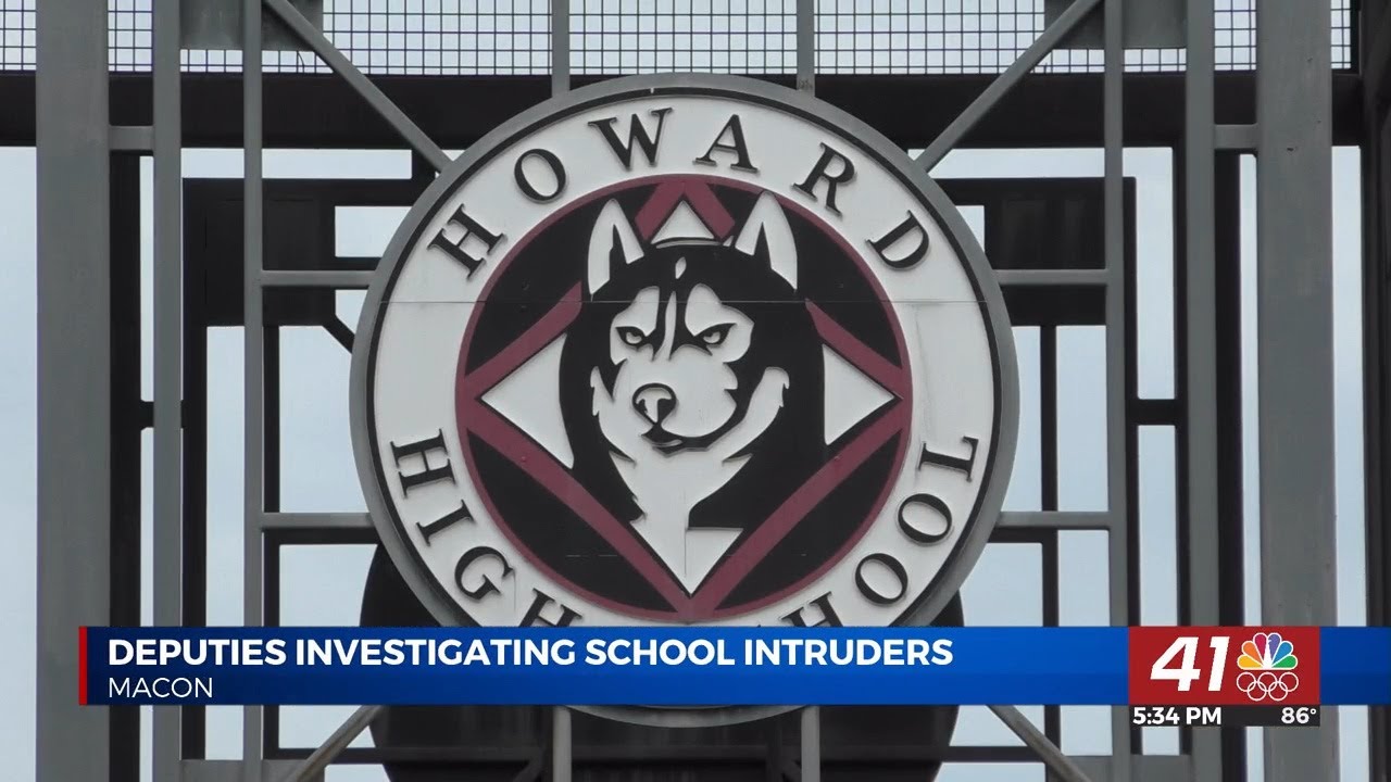 Lockdown lifted for Howard High School and Middle School - YouTube