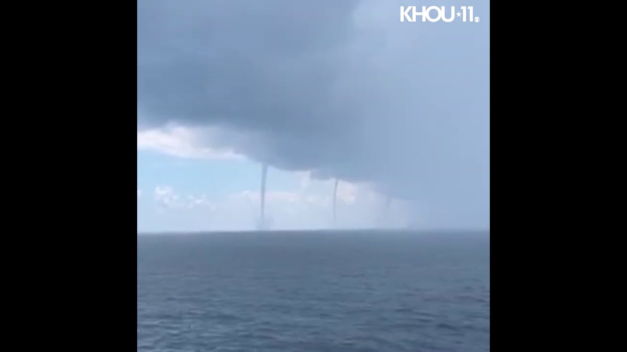 Unreal! A whole row of waterspouts in the Gulf of Mexico - YouTube