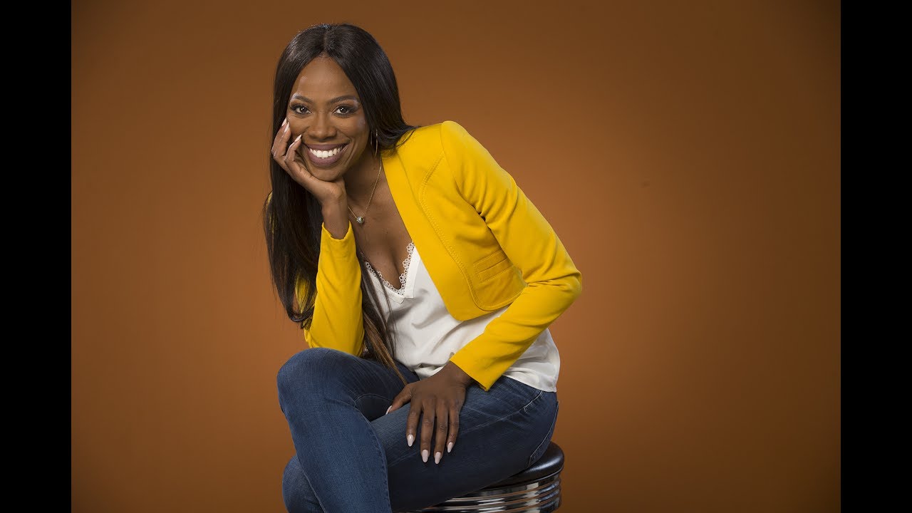 Yvonne Orji Says Molly's Show Would Be Called 'Slightly Insecure' - YouTube