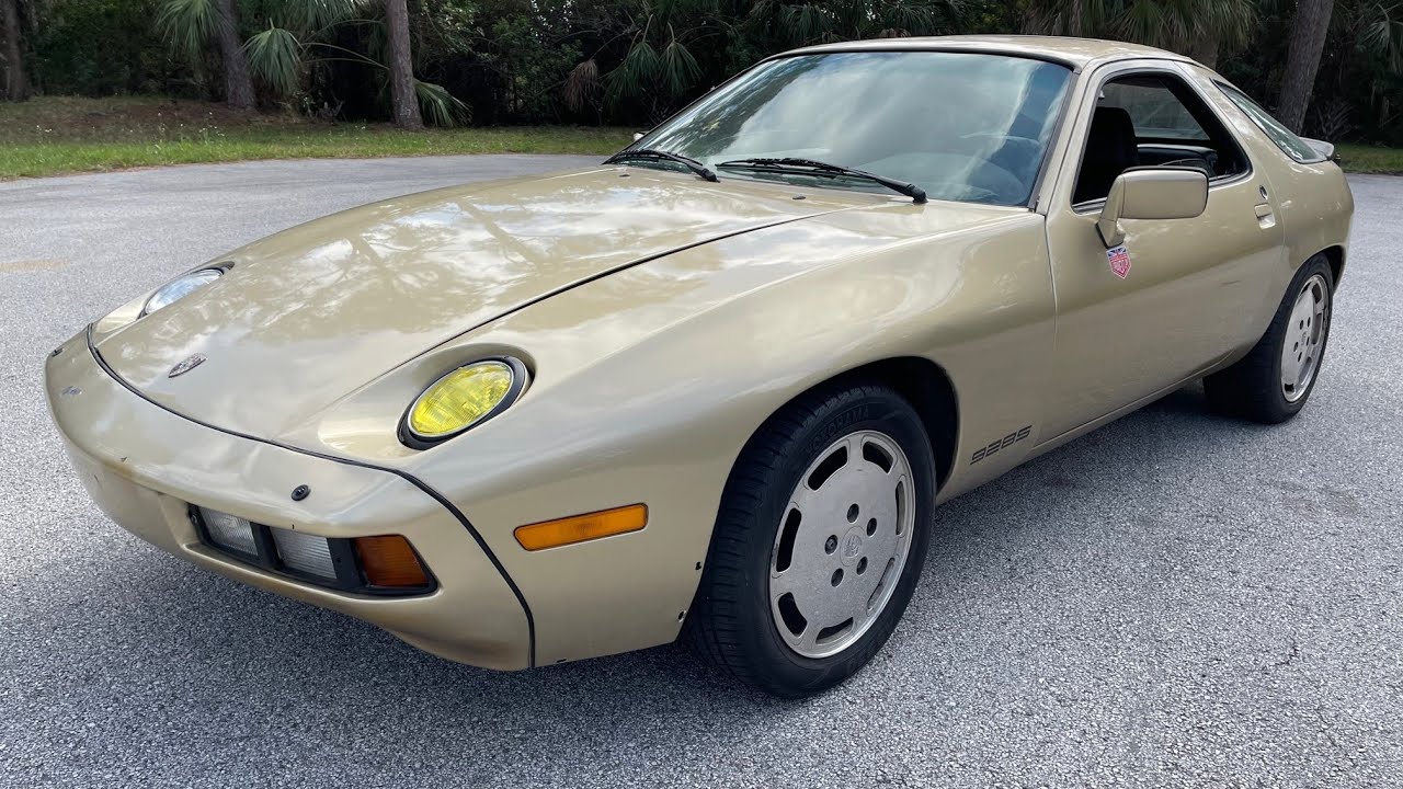 Porsche 928 Rear Differential Fluid Change - YouTube