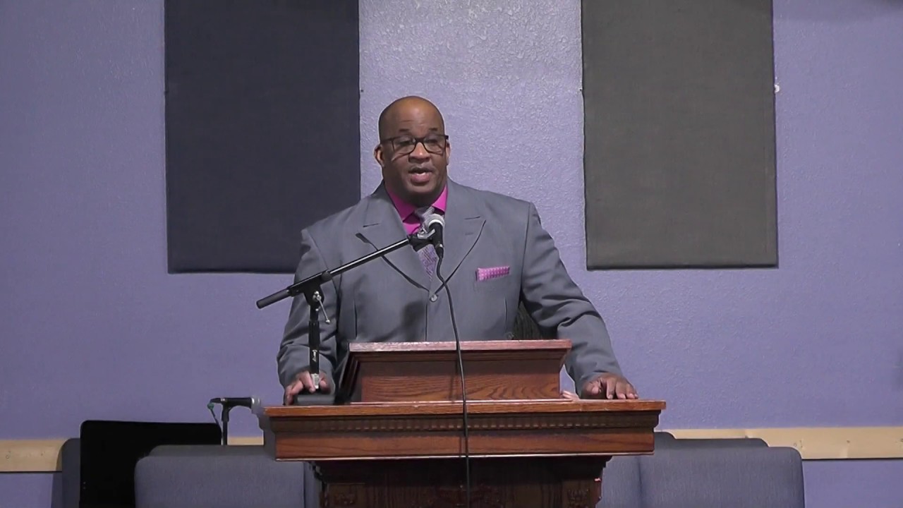 Call To Worship/Responsive Reading - Rev.Malcolm Smith - YouTube