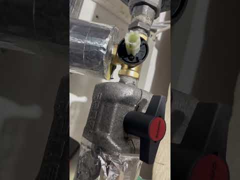 ESBE 3-Wegemischer auf Mischer Installieren