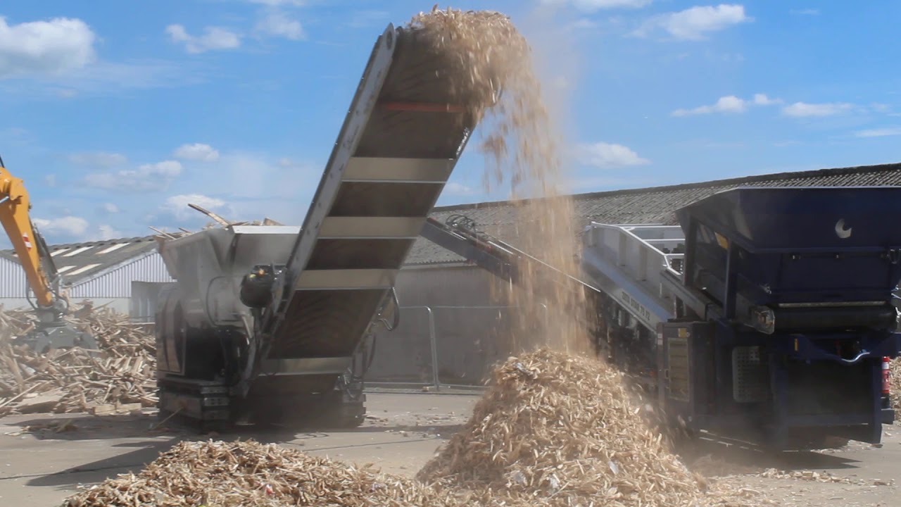 Lets Recycle Show P100 / P63 Shredding and Screening 6 - YouTube