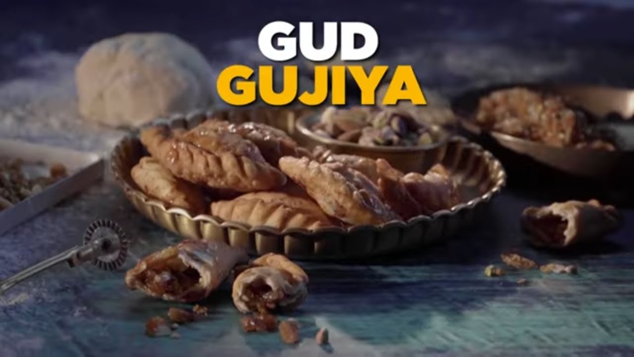 Perfect Homemade Gud Gujiya Recipe - Indian Sweet Fried Dumpling - गुड ...