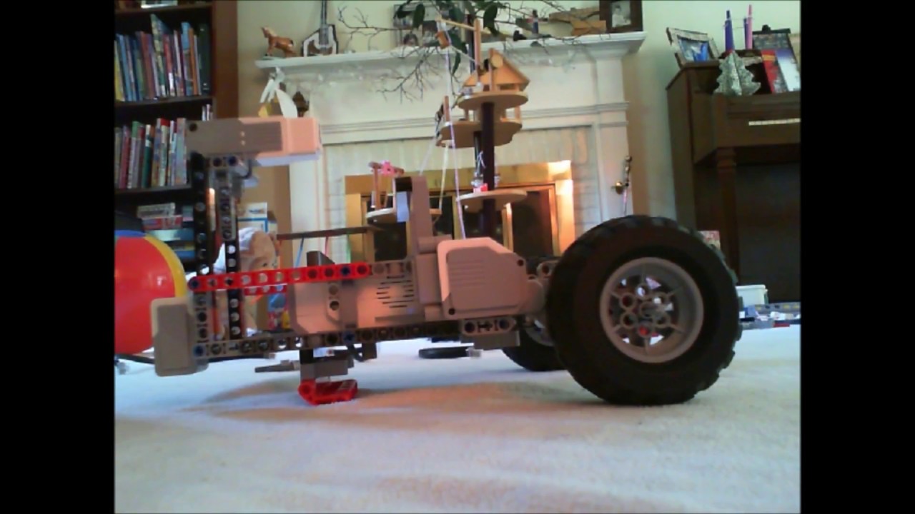 How to make a simple Battle Bot EV3 - YouTube