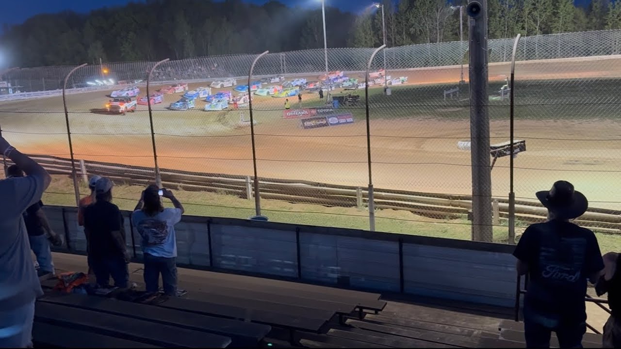 5/15/25 World Of Outlaw late models A main at Raceway 7 - YouTube