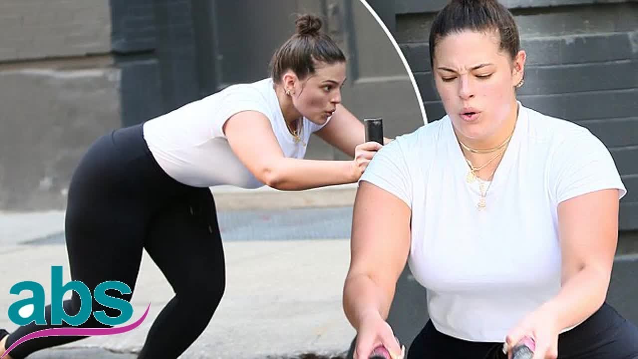 Ashley Graham has grueling workout with her trainer in New York City ...