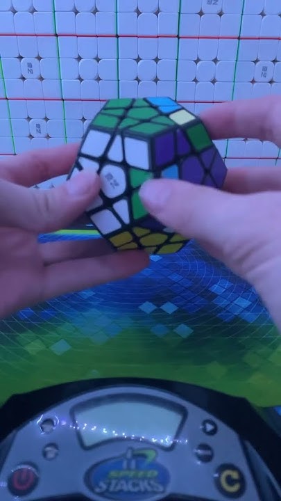 The rubiks cube loop #rubikscube #cube #cubing #rubik #infinite #loop #rubikskube #rubiscube ...