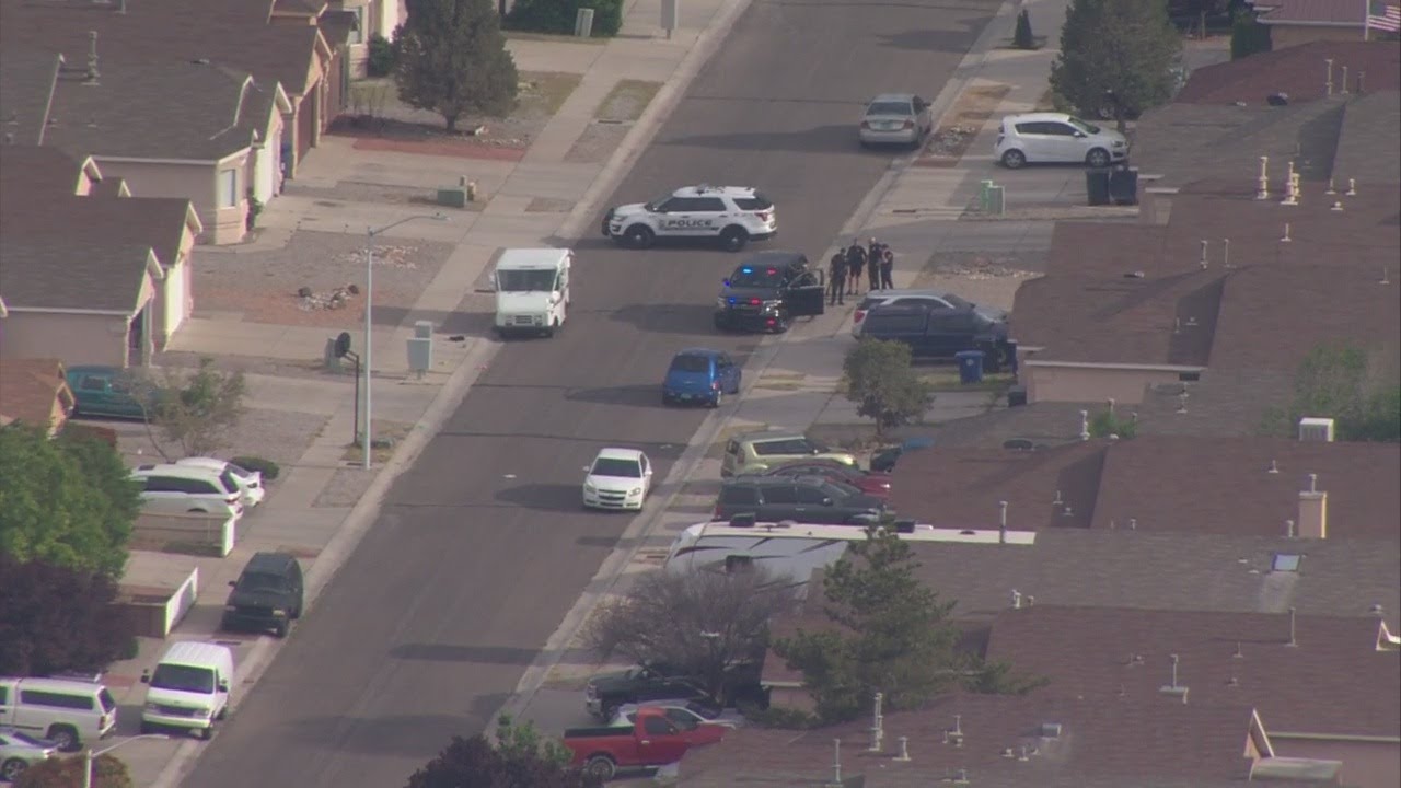 Postal worker shot, killed in southwest Albuquerque - YouTube
