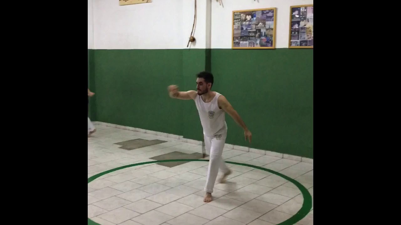 Capoeira Ginga Brasil - Cotonete - YouTube