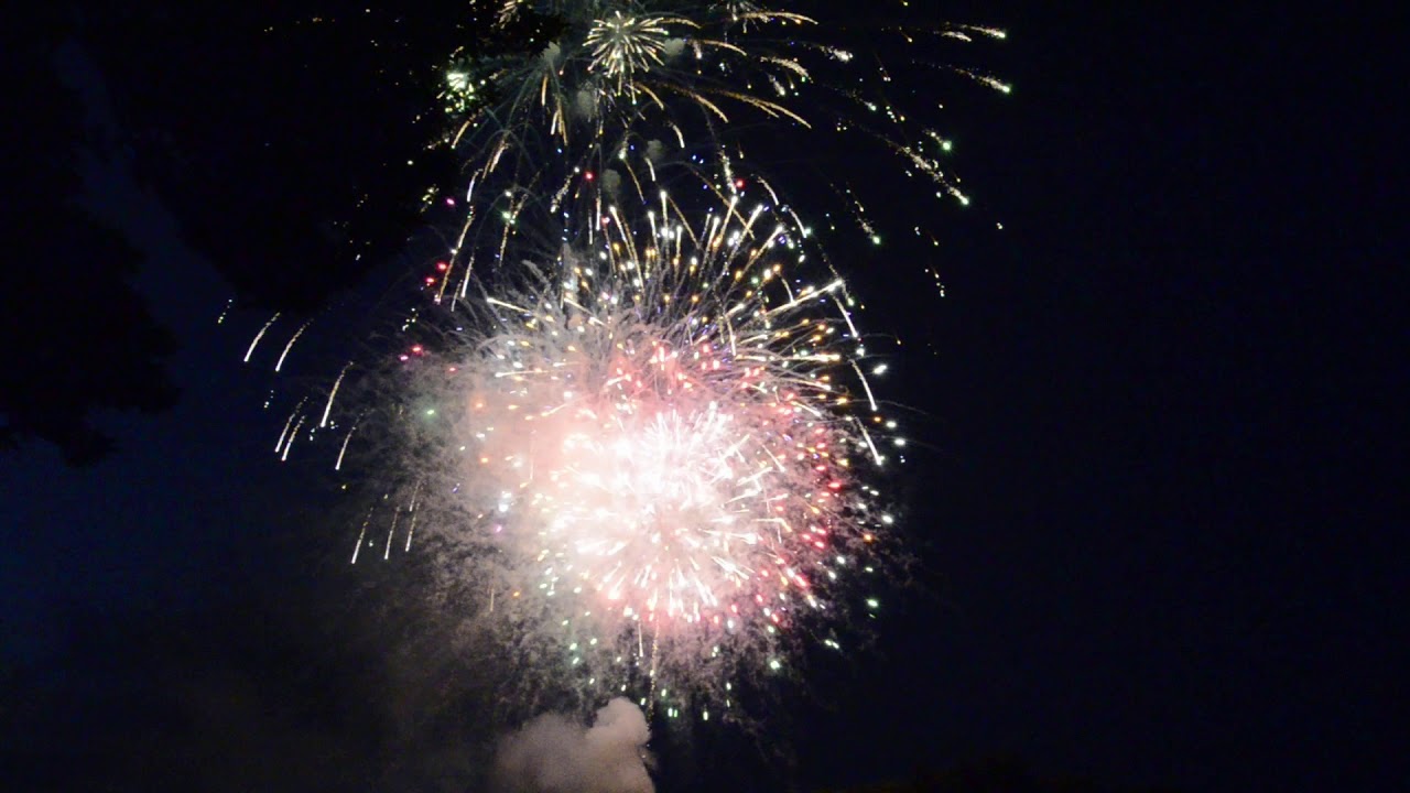 15July Fireworks Exeter NH - YouTube