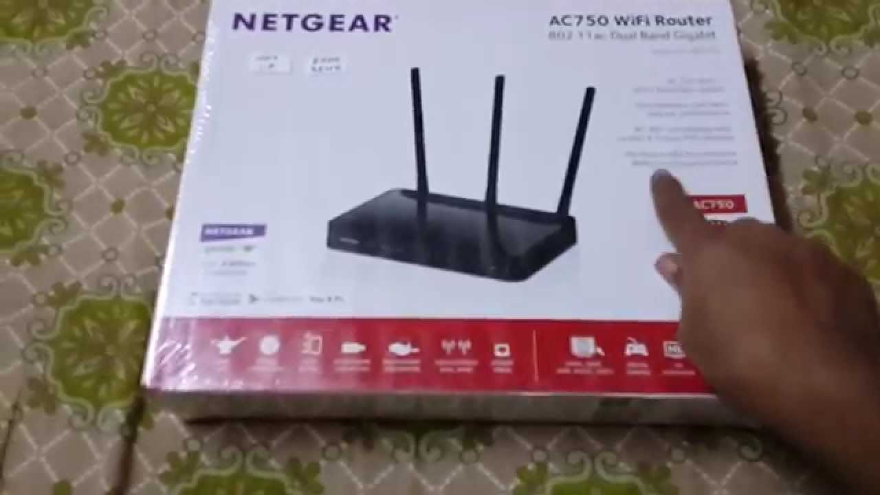 NETGEAR JR6150 AC750 Dual Band Gigabit Wireless Router - YouTube