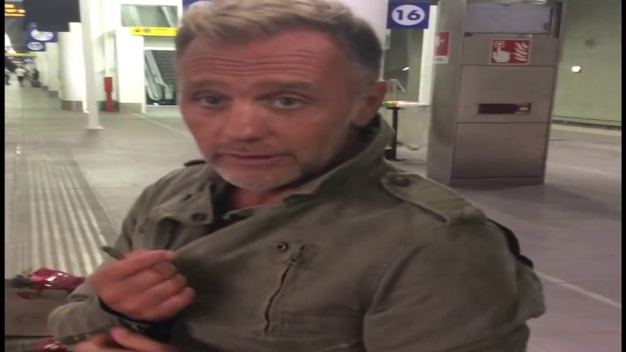 GIANLUCA VACCHI | MY FIRST BACKSTAGE...ENJOY - YouTube