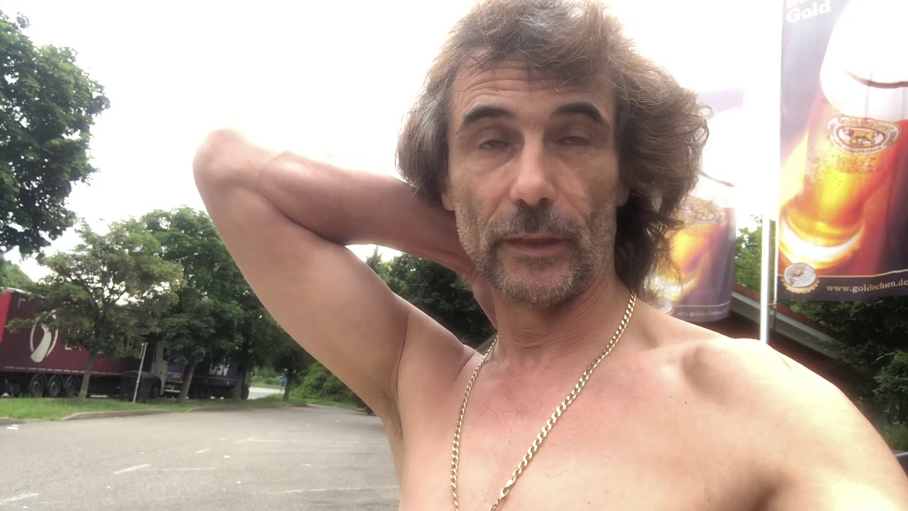 String-Emil unterwegs BMW E28 - YouTube