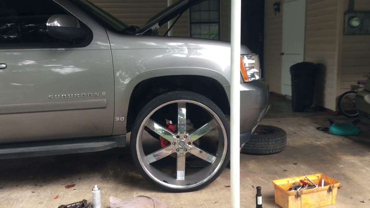 3 inch lift on my suburban on 30s ( big wheels) - YouTube
