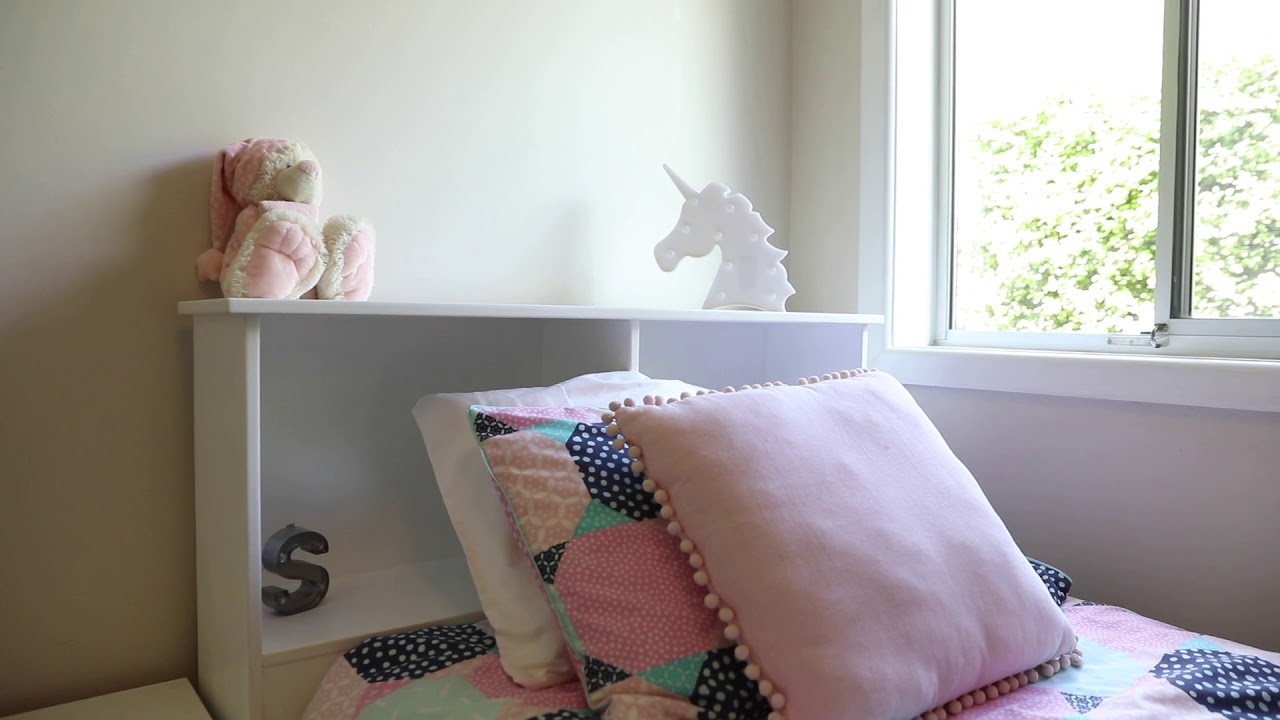 33 Bundora Pde, Mentone - For Sale by Christopher Rae from Buxton ...