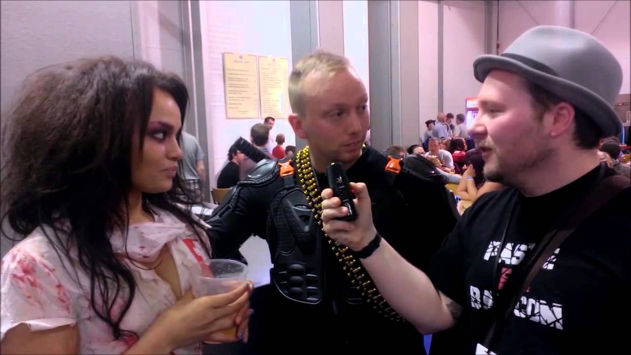 MCM Comic Con Belfast - Red Dwarf, Cosplay Interviews - YouTube