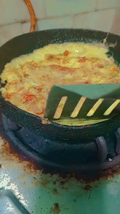 egg 🥚🍳 omelet #song #music #newsong #funny - YouTube