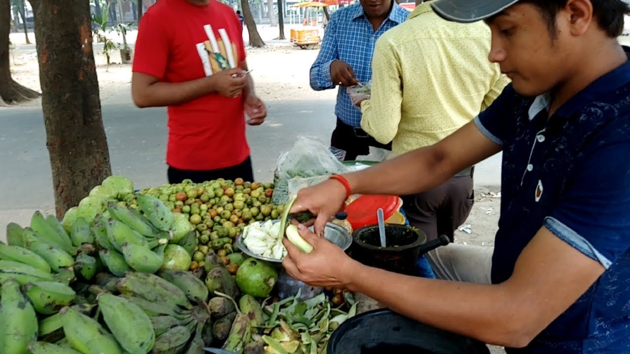 Kacha kola vorta recipe or masala green banana Tasty Spicy mix tetul ...