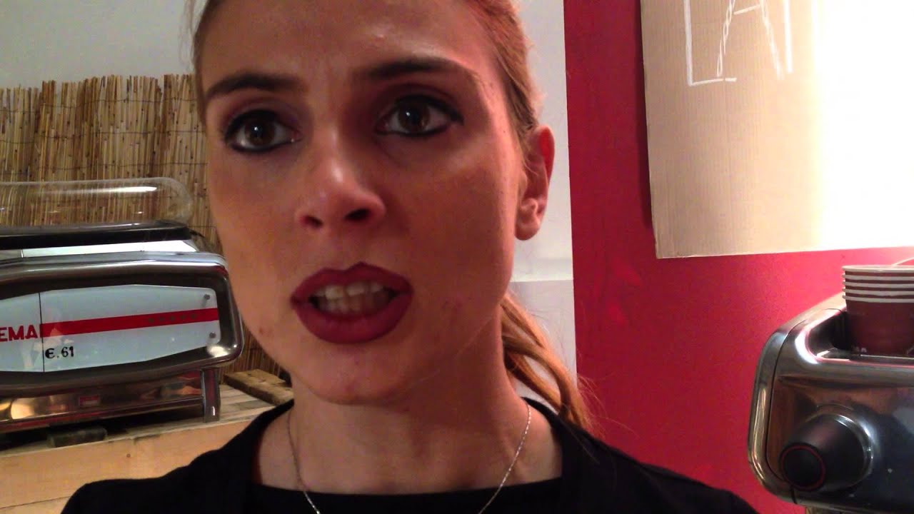 MUMAC ACADEMY - Chiara Bergonzi svela i segreti della latte art - YouTube