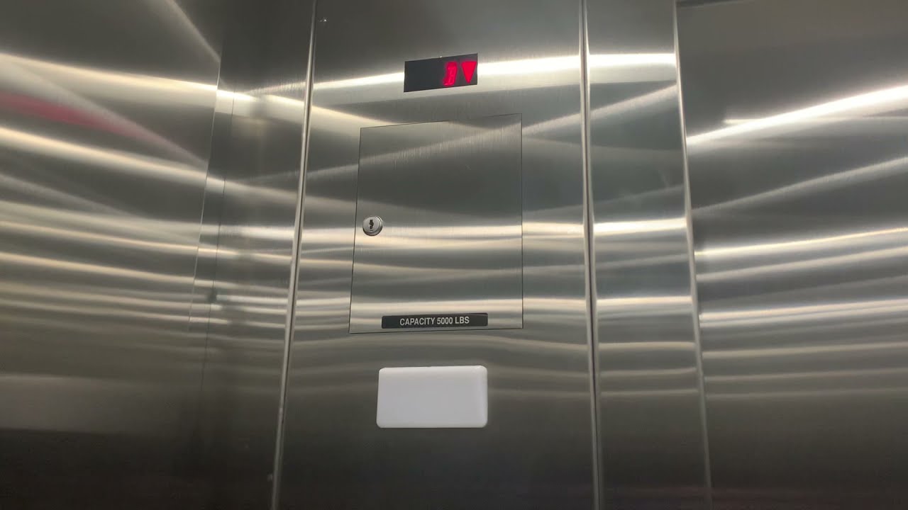 Schindler HT Hydraulic Elevator - Apple Store, Broadway Plaza - Walnut ...