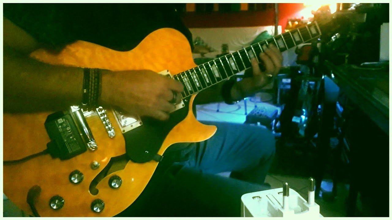 Greg Bennett Royale RL-3 - YouTube