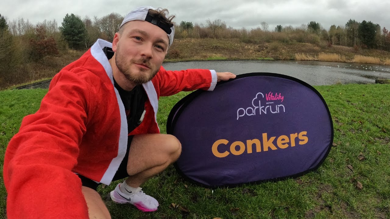 Conkers Parkrun | Christmas at Conkers - YouTube