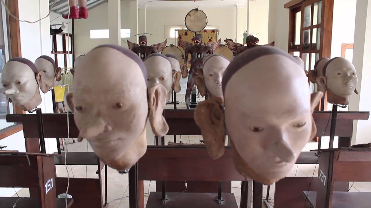 Heri Dono - ateljébesök i Studio Kalahan - YouTube