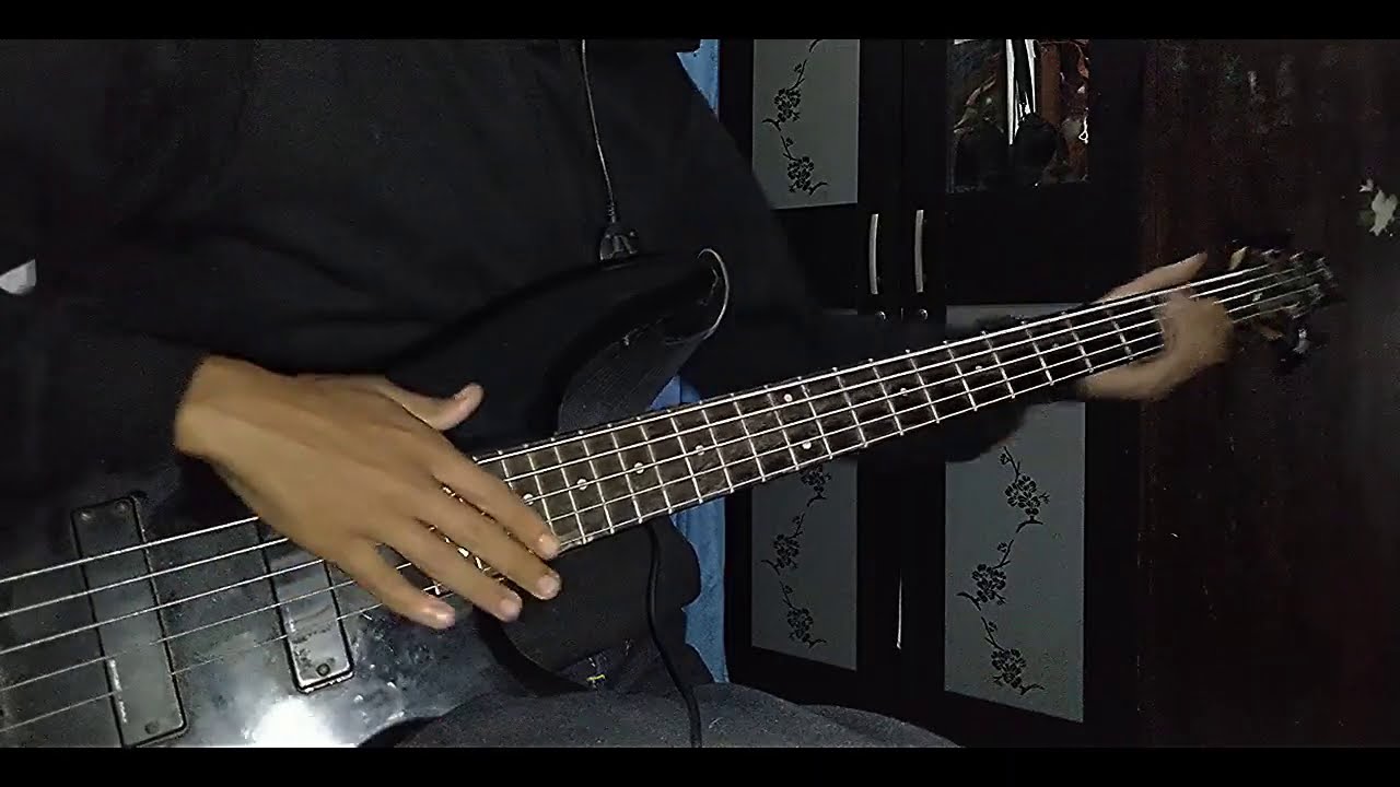 【Kanojo Okarishimasu ED 2】 First Drop - halca 「Bass Cover」 - YouTube
