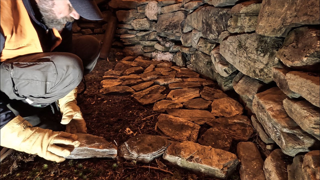 Winter Camping Stone Hut - Tarp installation and Flooring for the ...