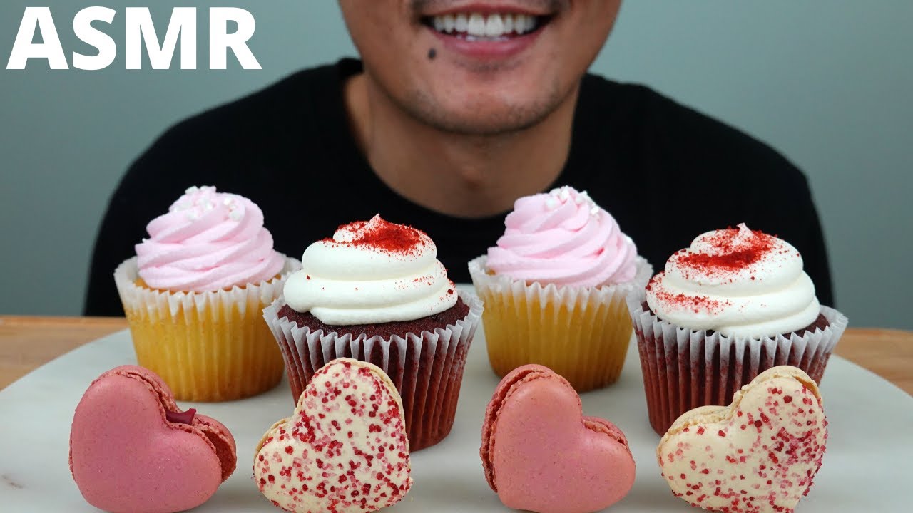 ASMR | Cupcakes & Macarons | The Hangry Mole Eating Show - YouTube