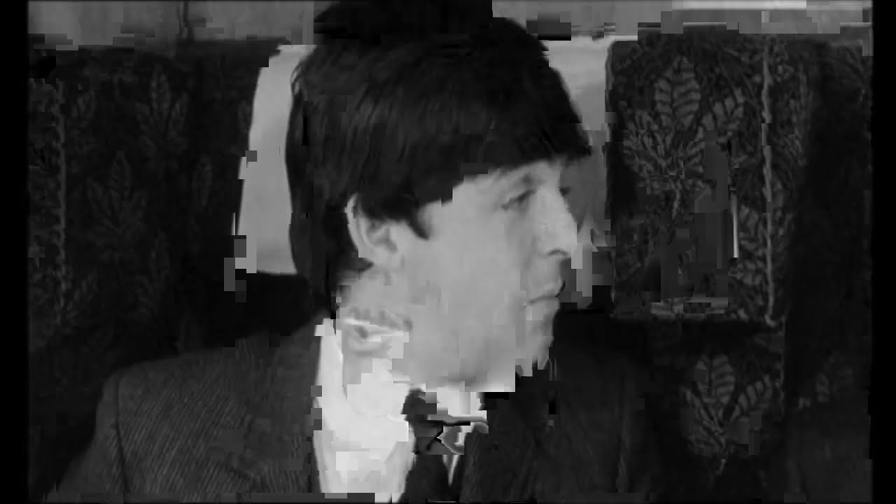 The Beatles - Hard Days Night - Train Scene - YouTube